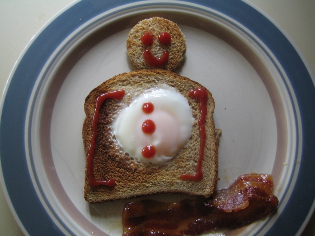 Maple Candied Bacon And Robot Eggs In Toast | I Sing In The Kitchen
